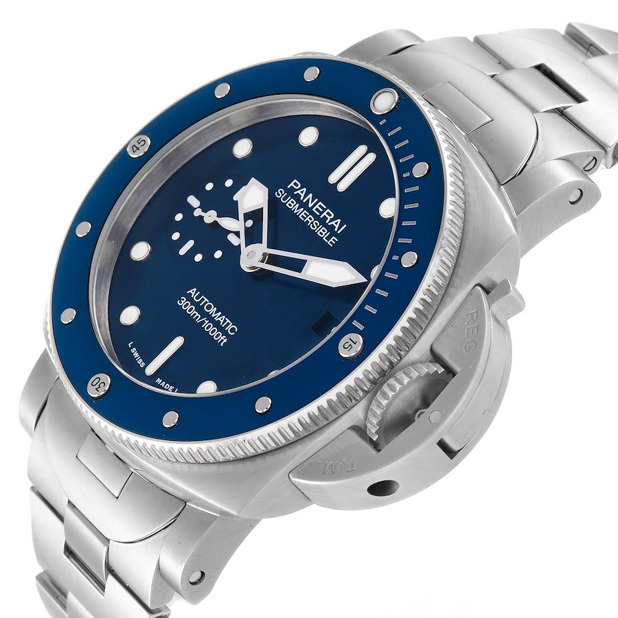Panerai Submersible Stainless Steel PAM01068 | Stock 46679 | SwissWatchExpo