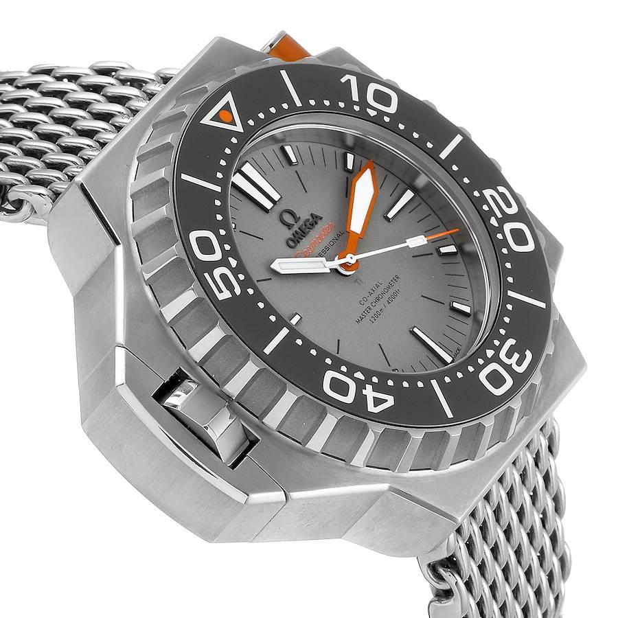 Omega Ploprof Titanium 227.90.55.21.99.001 | Stock 31055 | SwissWatchExpo
