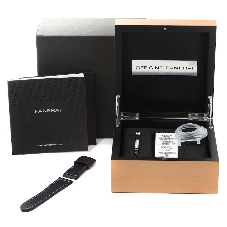 Panerai Submersible Ceramic PAM00692 | Stock 46009 | SwissWatchExpo